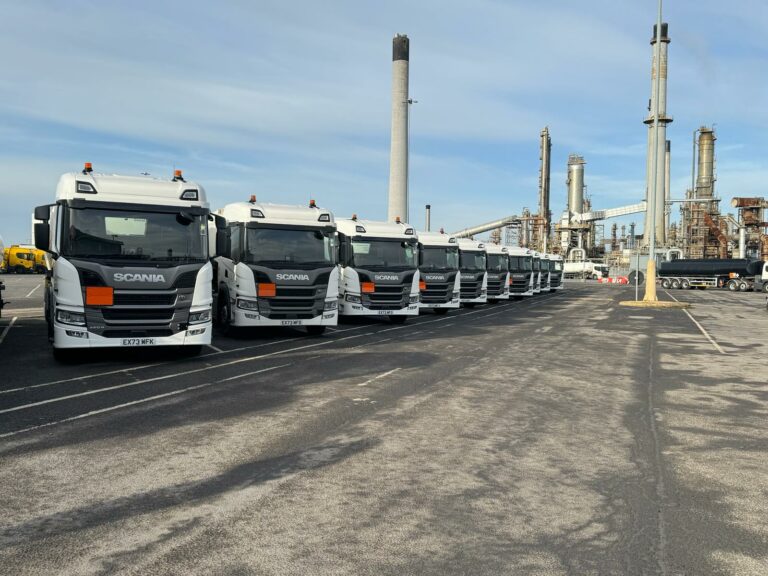 Axis Logistics Expands Its Fleet - AXIS Axis Logistics Expands Its Fleet - AXIS